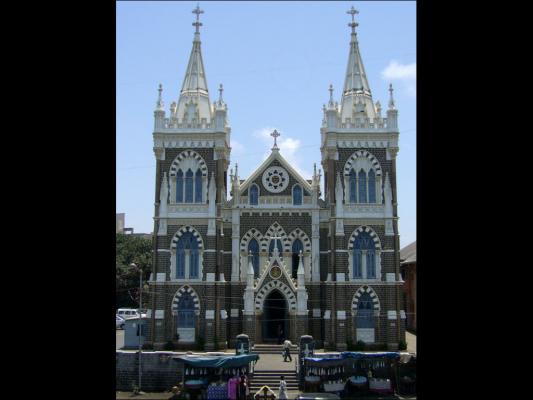 ये है मुंबई मेरी जान | Maayboli