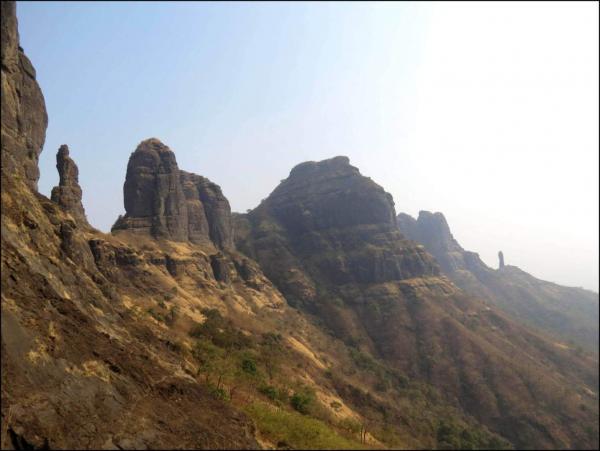 Vajir Pinnacle - वजीर सुळका | Maayboli